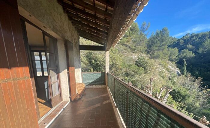 Appartement à vendre - Allauch - 4 pièces - 3 chambres