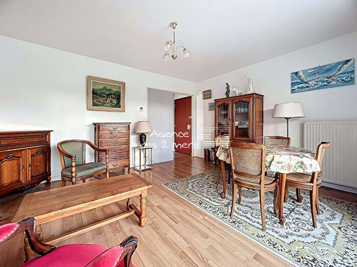 Appartement à vendre - Vannes, Ouest - 2 pièces - 1 chambre