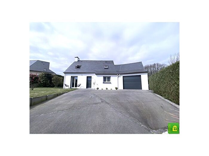 Maison à louer - Inzinzac-Lochrist - 5 pièces - 4 chambres