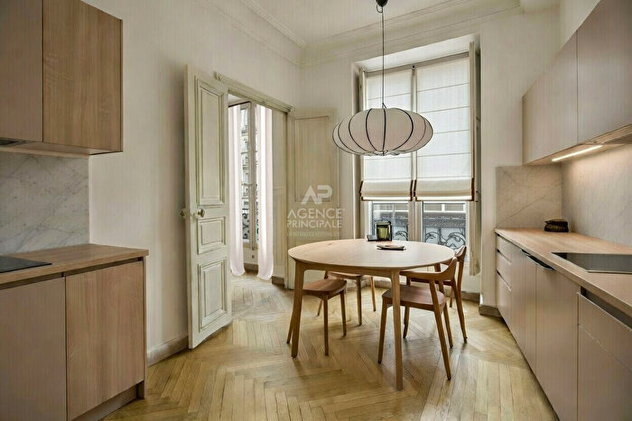 Appartement à vendre - Versailles, Notre Dame - 5 pièces - 4 chambres