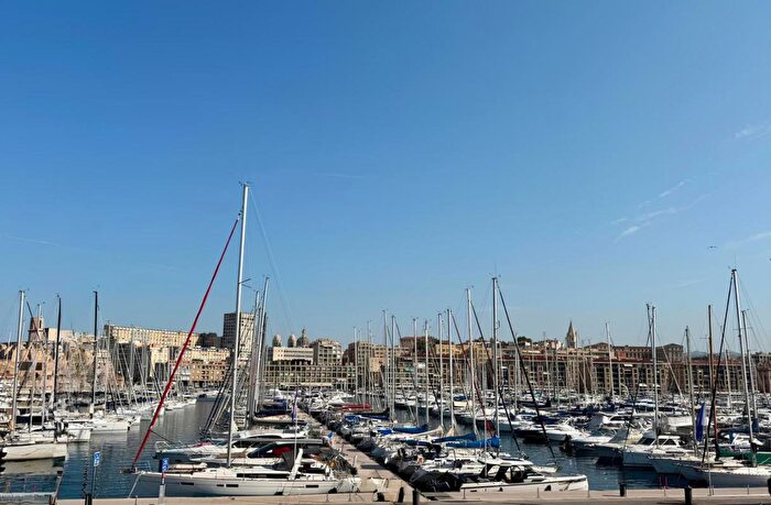 Appartement à vendre - Marseille e , Saint-Victor - 3 pièces - 2 chambres