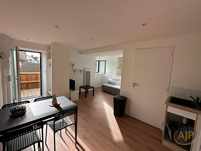 Appartement à louer - Châteaubriant, Centre-ville, Gare - 1 pièce - 1 chambre