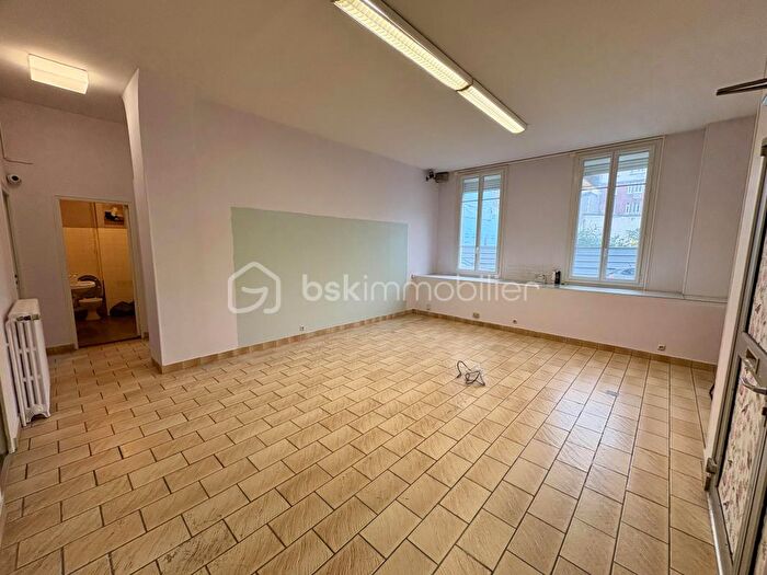 Appartement à vendre - Reims, Centre-ville - 5 pièces - 3 chambres