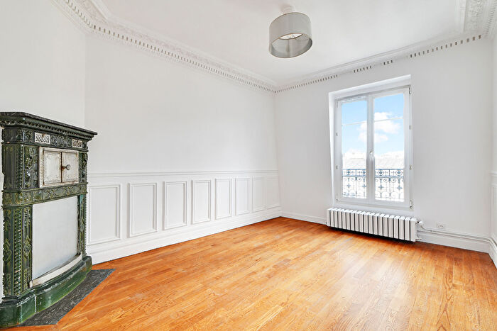 Appartement à vendre - Paris e , Simplon, Poissonniers - 3 pièces - 2 chambres