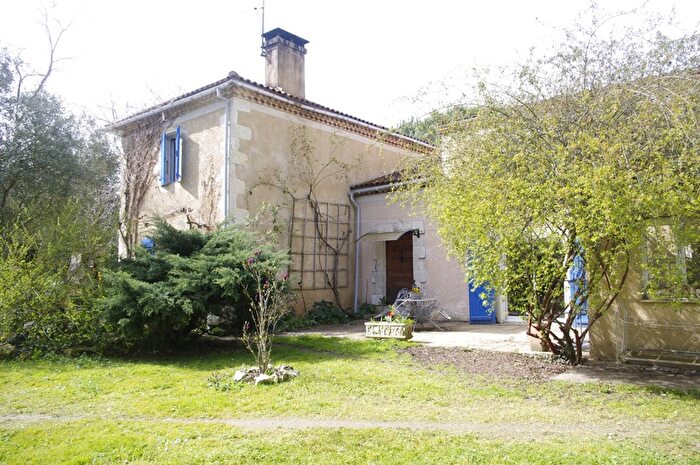 Maison à vendre - Saint-Jean-Poutge - 8 pièces - 6 chambres