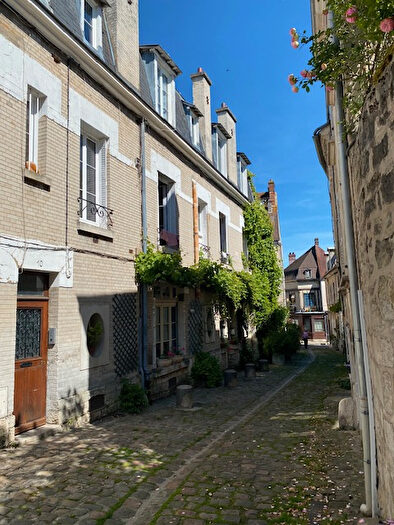 Appartement 2 pièces à vendre à Senlis, Centre-ville