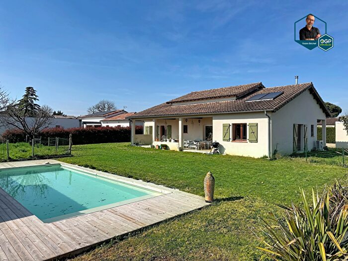 Maison 5 pièces à vendre - Saint-Sulpice-la-Pointe