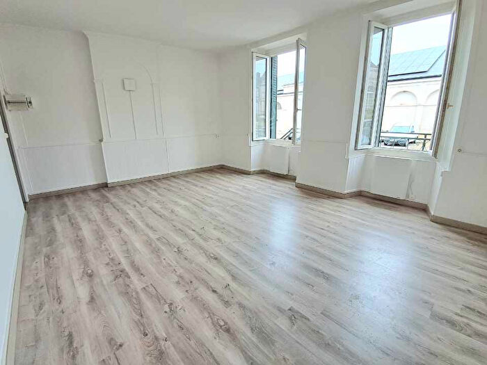 Brienon-sur-Armançon - Appartement 1 pièce à louer