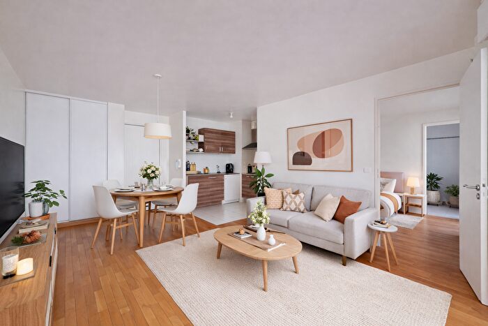 Colombes, Charles de Gaulle : Appartement 2 pièces à vendre