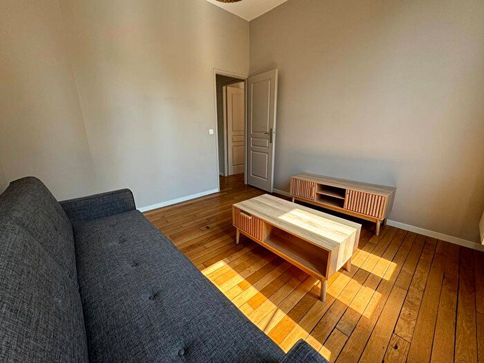 Appartement à louer - Centre Est, Épernay - 2 pièces - 1 chambre