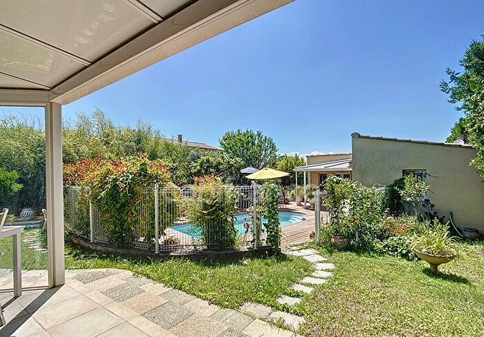 Bollène, Périphérie - Maison 6 pièces à vendre