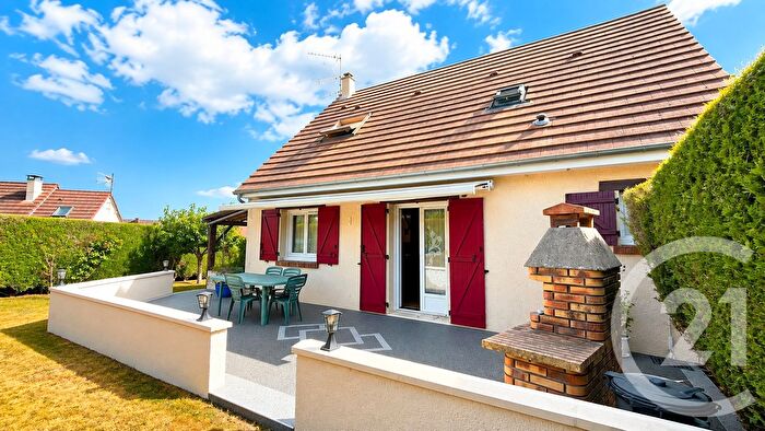Ivry-la-Bataille - Maison 6 pièces à vendre
