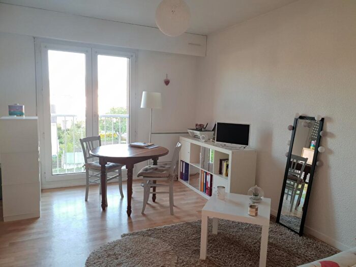Appartement à louer - Limoges, CHU - 1 pièce