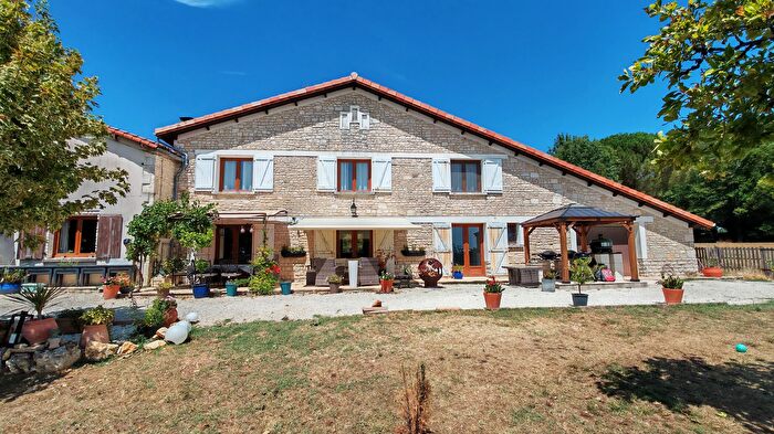 Saint-Front - Maison 11 pièces à vendre