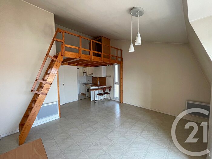 Appartement à louer - Savigny-sur-Orge, Davout - 1 pièce