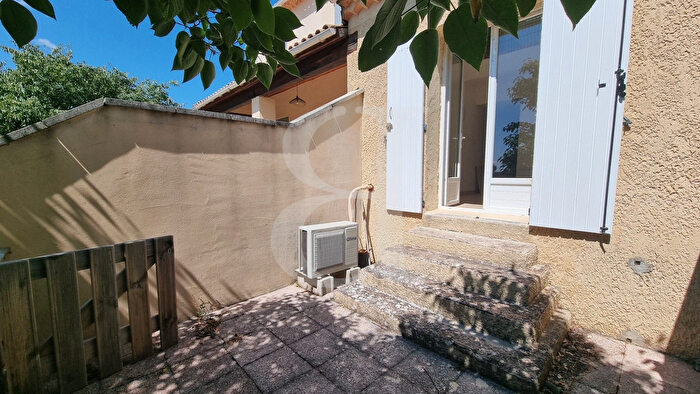 Maison à vendre - Pernes-les-Fontaines - 2 pièces - 1 chambre