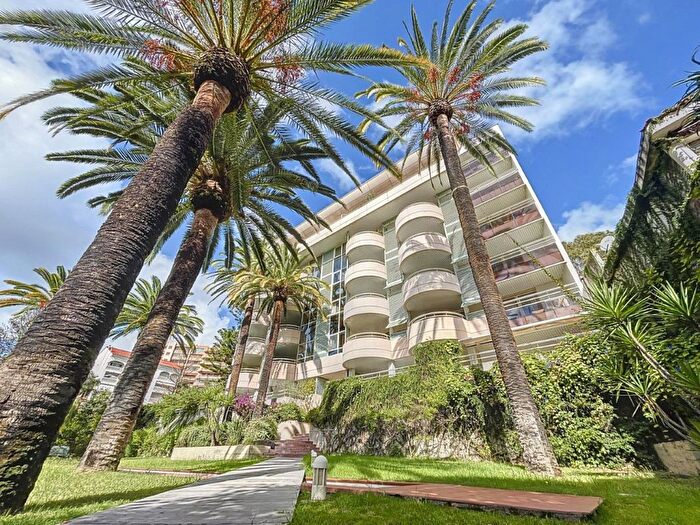 Ajaccio, Casone, Trottel : Appartement 4 pièces à louer