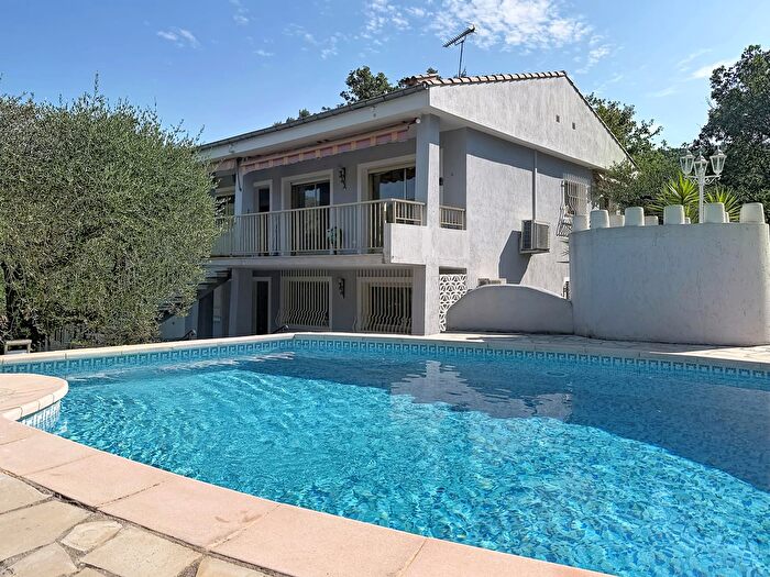 Maison 7 pièces à vendre à Tourrette-Levens