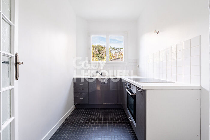 Asnières-sur-Seine, Centre-ville : Appartement 3 pièces à vendre