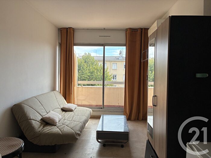 Appartement 1 pièce à louer - Alès, Centre-ville