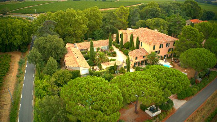 Appartement à vendre - Pézenas - 4 pièces - 2 chambres