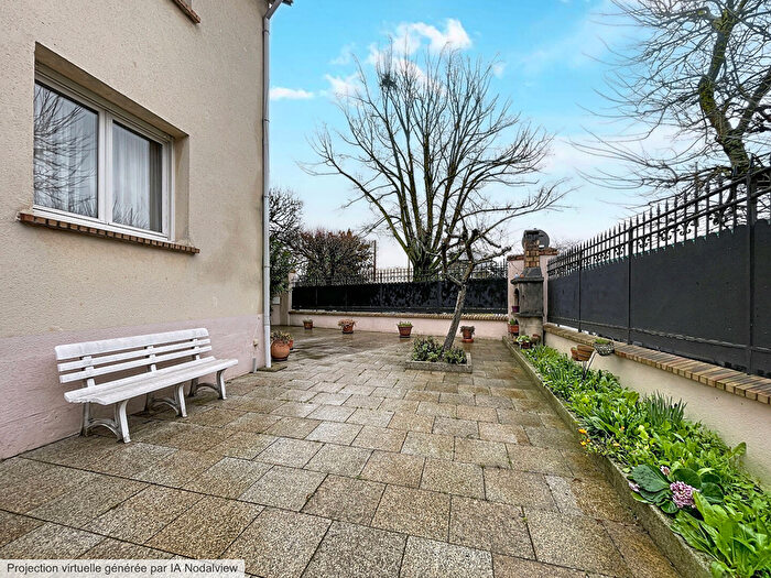 Maison à vendre - Châtillon, Stade - 7 pièces - 4 chambres