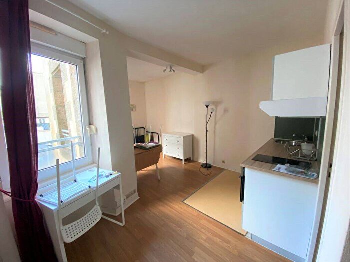 Appartement à louer - Centre, Brest - 1 pièce