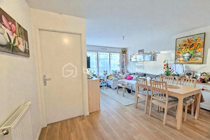 Appartement à vendre - Courcouronnes - 2 pièces - 1 chambre