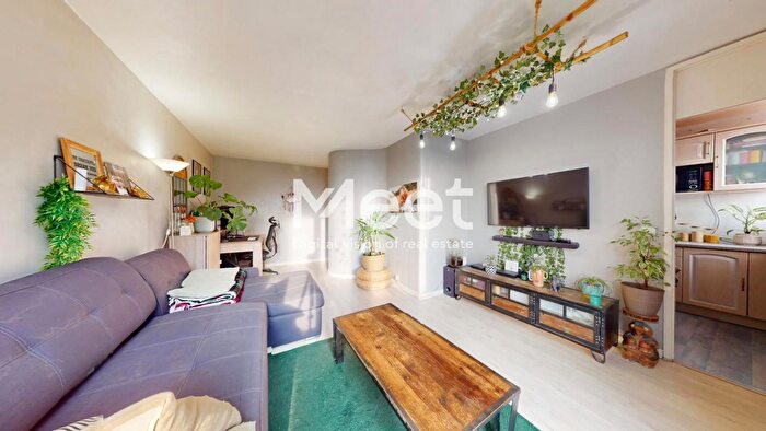 Appartement à vendre - Élancourt, Les Nouveaux Horizons, Les Mares - 2 pièces - 1 chambre