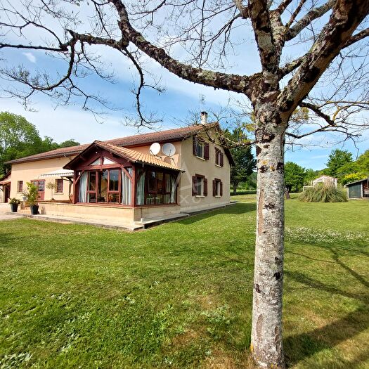 Maison 8 pièces à vendre à Grignols