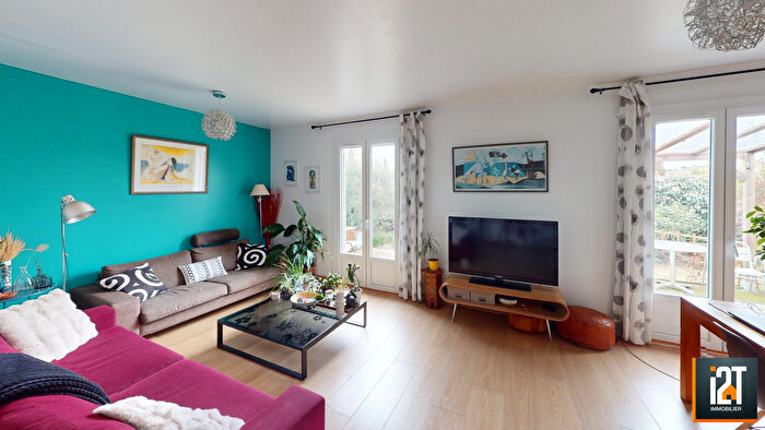 Maison à vendre - Saint-Mamert-du-Gard - 5 pièces - 4 chambres