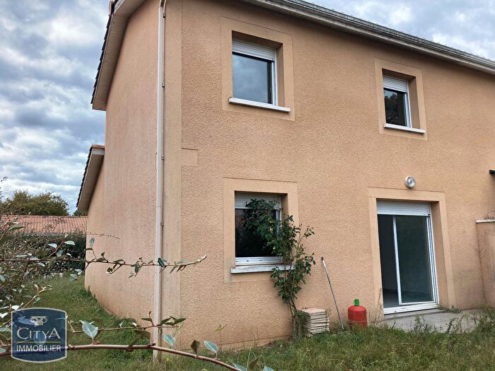 Maisons à vendre et appartements à louer - 1