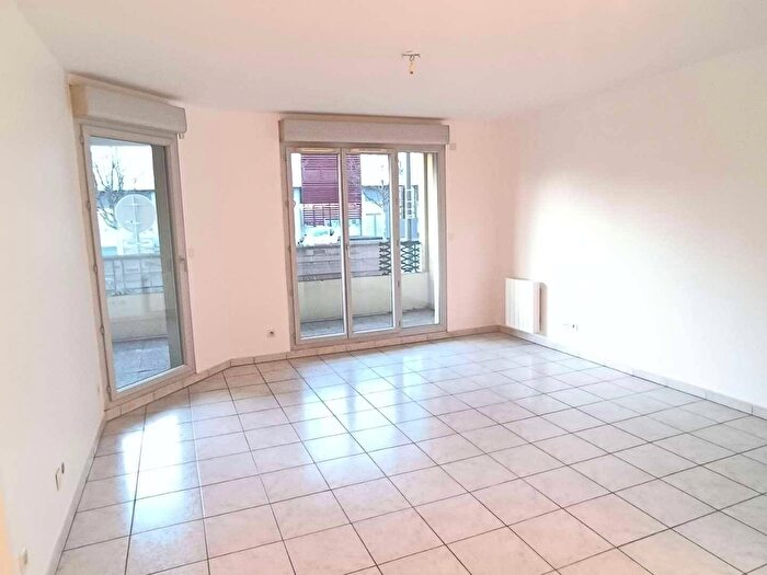 Appartement à louer - Centre, Craponne - 2 pièces - 1 chambre