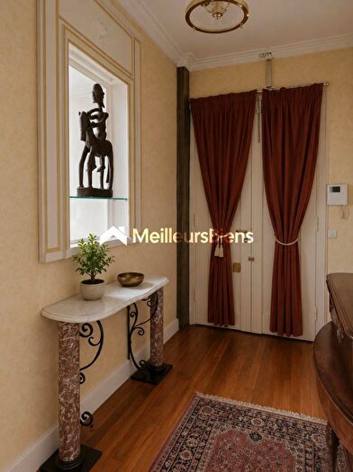 Appartement 4 pièces à Paris 16ème, Auteuil-Nord, Jasmin, Mirabeau, à vendre
