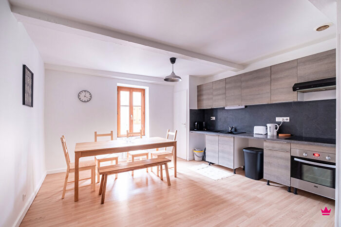 Appartement à vendre - Saint-Laurent-de-Mure - 4 pièces - 3 chambres