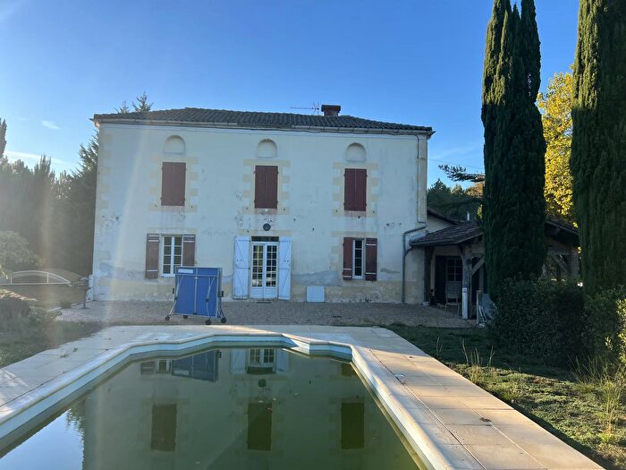 Maison à vendre - Lencouacq - 12 pièces - 5 chambres