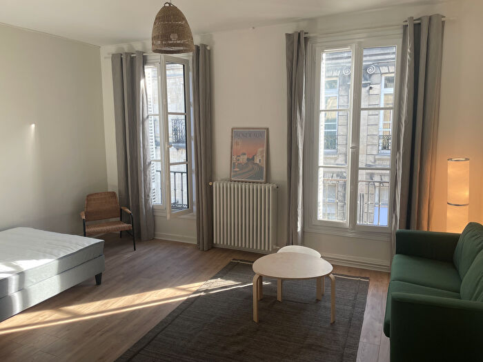 Appartement à louer - Bordeaux, Saint-Christoly - 1 pièce
