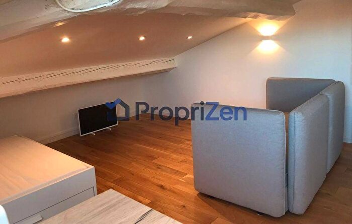 Appartement à louer - Lyon ème arrondissement - 1 pièce