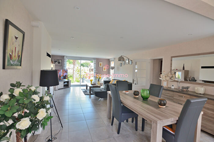 Maison à vendre - Talmont-Saint-Hilaire - 7 pièces - 4 chambres