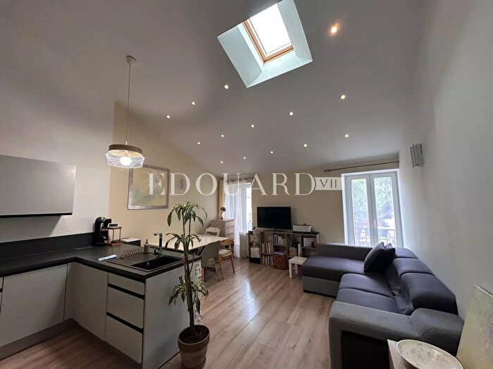 Appartement 3 pièces à La Turbie, à vendre