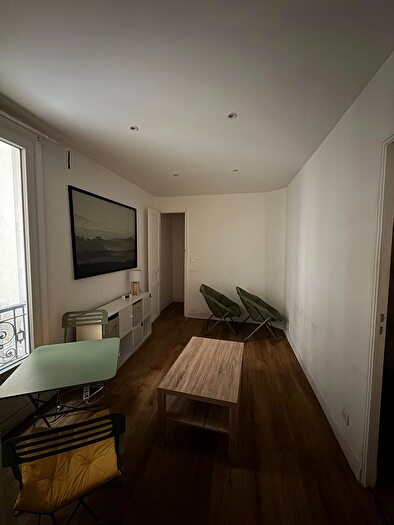 Appartement à louer - Paris e , Barbès, Château Rouge - 2 pièces - 1 chambre