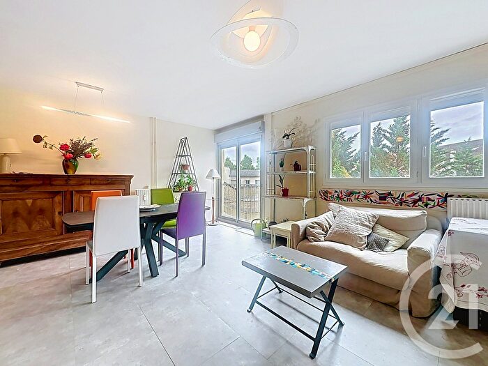 Périgueux, Centre-ville, La Gare, Saint-Martin - Appartement 4 pièces à vendre