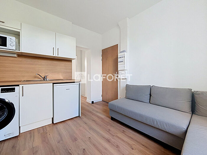 Quartiers Sud-Est, Cimetière de l'Est : Appartement 2 pièces à louer