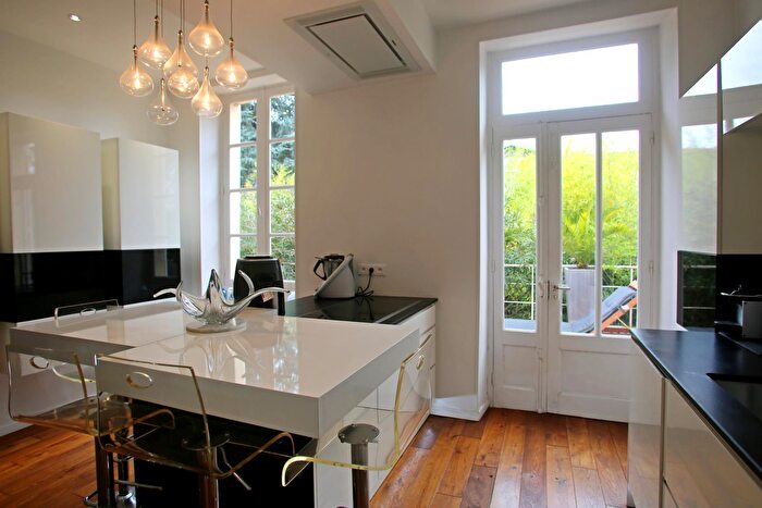 Maison à vendre - Mazamet - 9 pièces - 5 chambres