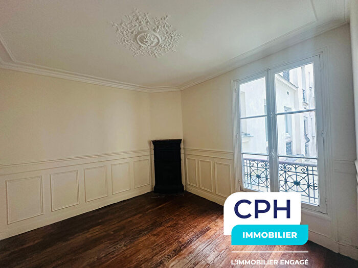 Appartement à vendre - Paris e , Porte de Clignancourt, Porte Montmartre, Moskowa - 2 pièces - 1 chambre