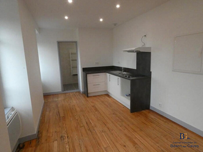 Appartement à louer - Salies-de-Béarn - 2 pièces - 1 chambre