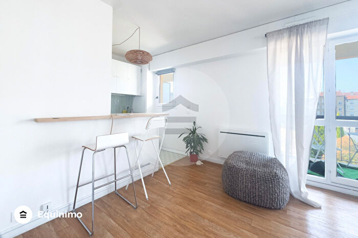 Appartement 1 pièce à louer à Clamart, Gare