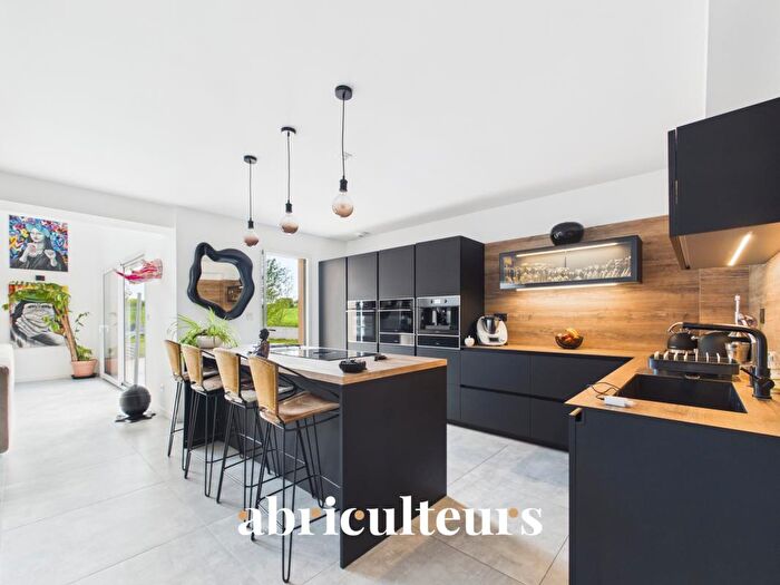 Maison 6 pièces à vendre à Vaugrigneuse