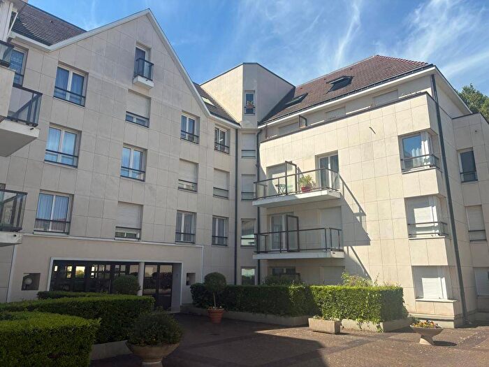 La Fontaine-Parc des Sceaux-Croix de Berny-Centre Ville, Antony : Appartement 2 pièces à louer