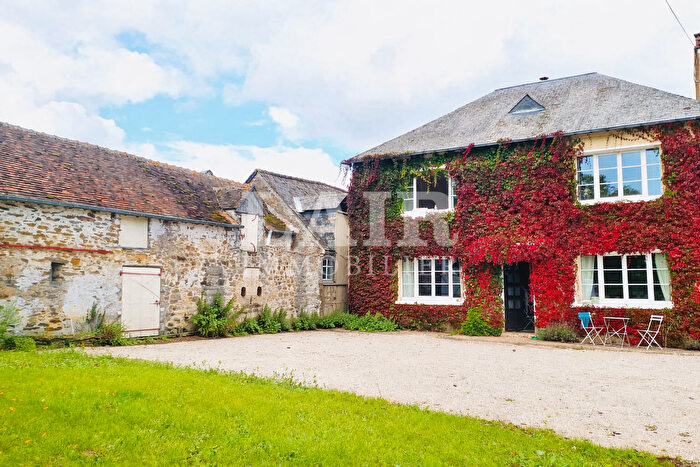 Maison à vendre - Douillet - 4 pièces - 3 chambres